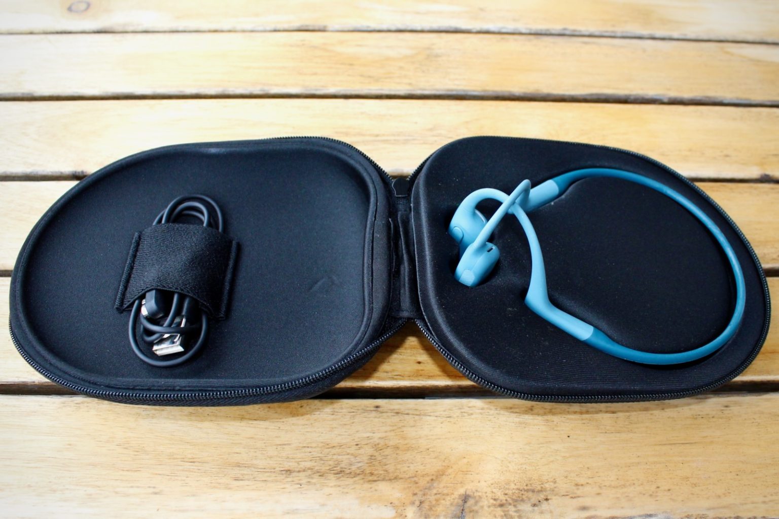 Review – Shokz OpenRun Pro Bone Conduction Cycling and Running Headphones